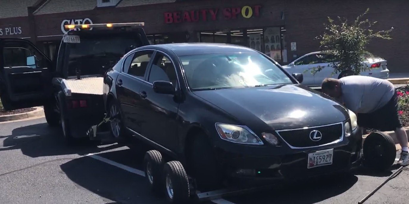 "Car Repo Standoff" Ends After Five Hours in Hobby Lobby Parking Lot ...