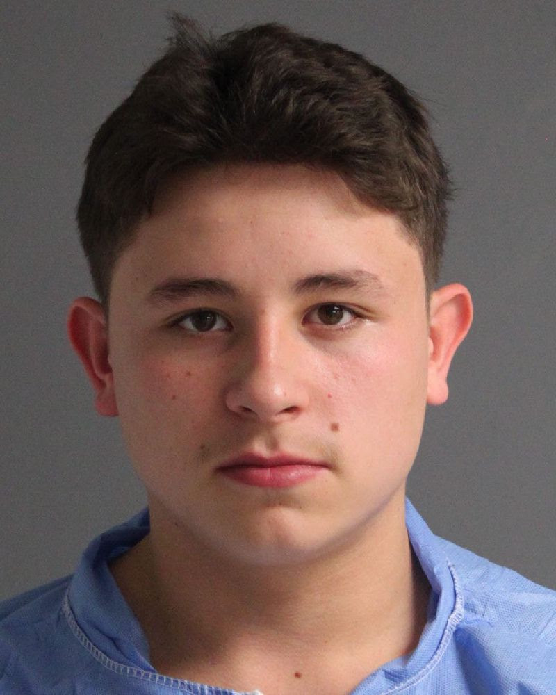 Rene Alonso's Instagram, Twitter & Facebook on IDCrawl