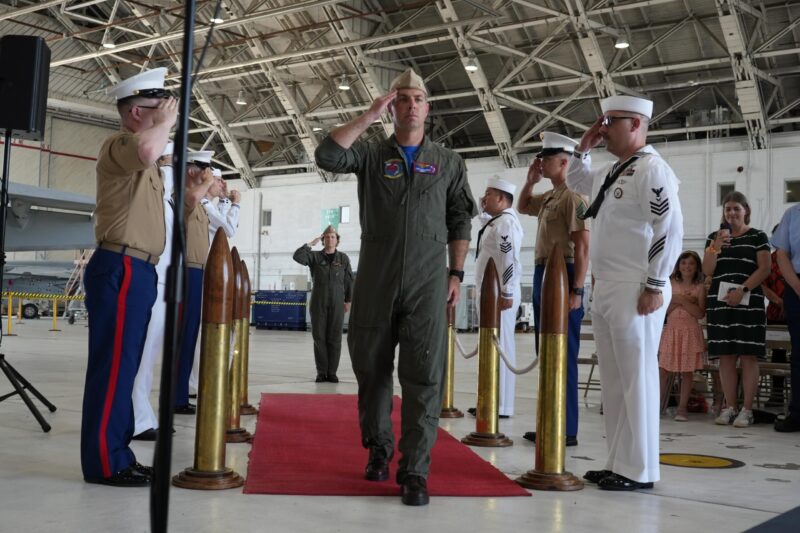 VX-23 “Salty Dogs” Welcome Zilberman as Newest Commander - Southern ...